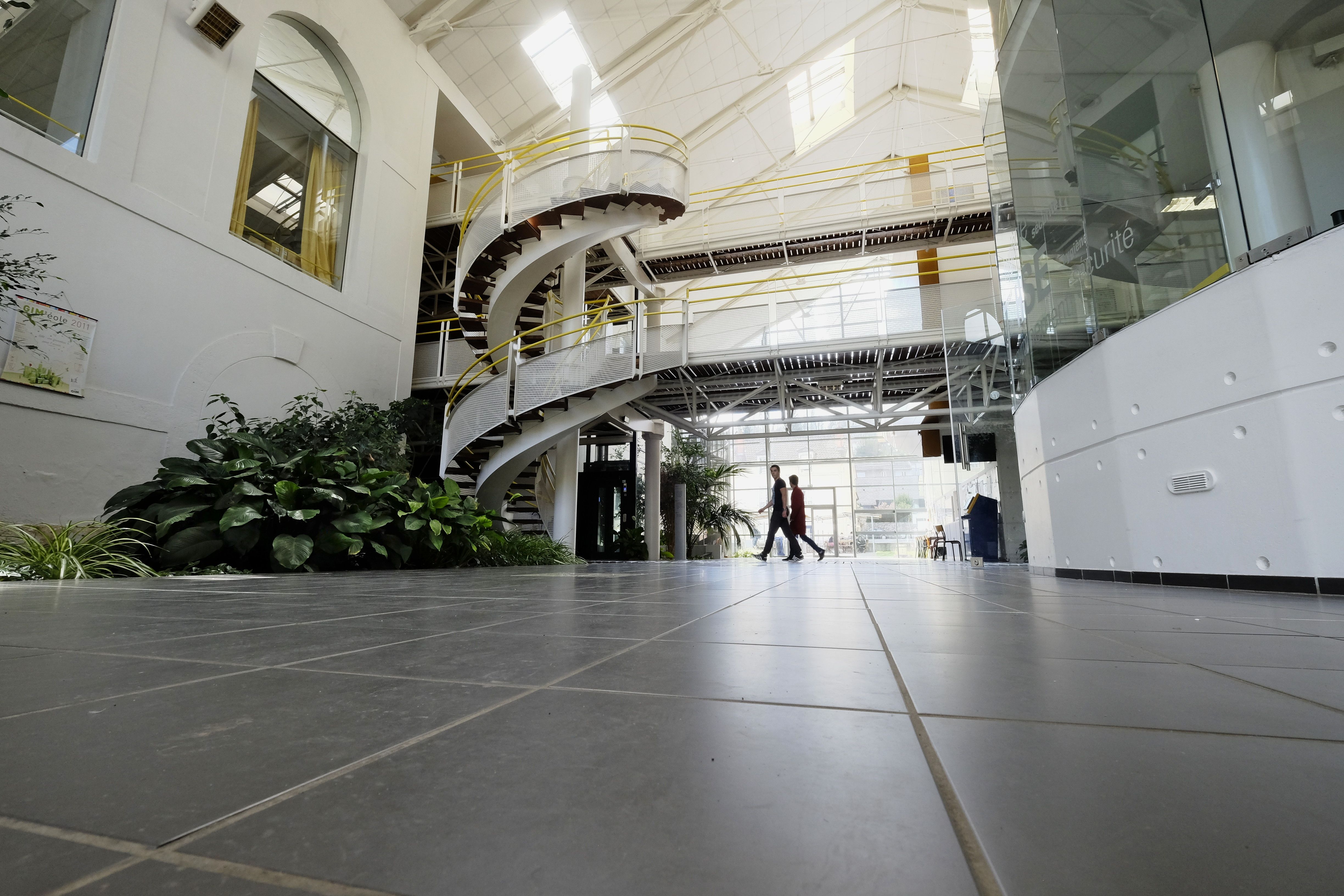 Hall - Association des étudiants I.U.T du Limousin site de Tulle